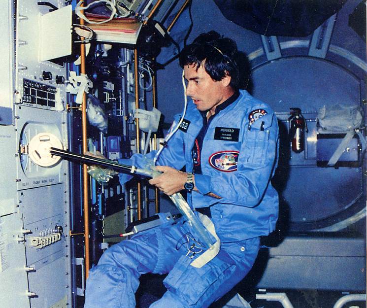 Mission STS 9 partie 2